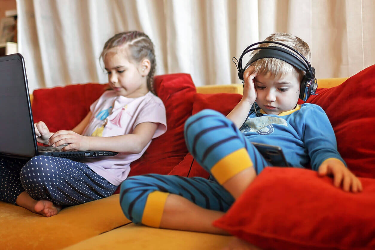 Digitální hygiena: 6 pravidel, která byste měli dětem zavést - Dvojklik